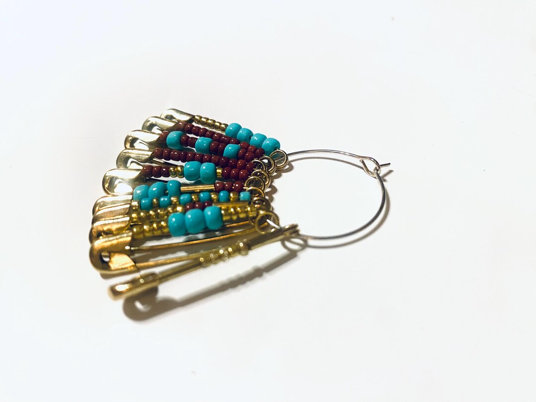 Set of 10 Nostalgic Safety Pin / Handmade Friendship Pins Turquoise ...
