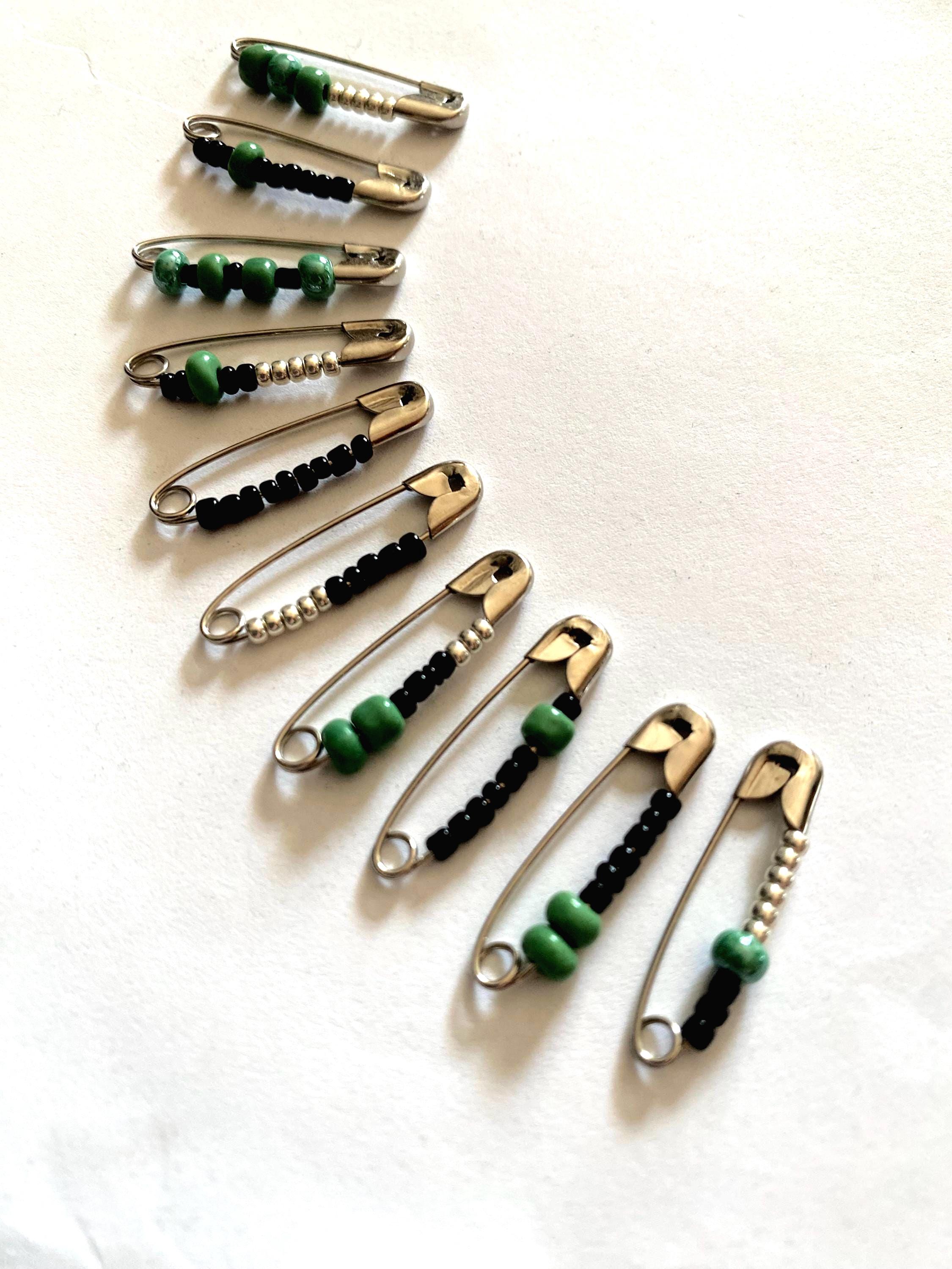 Set of 10 Nostalgic Safety Pin / Handmade Friendship Pins - Green ...