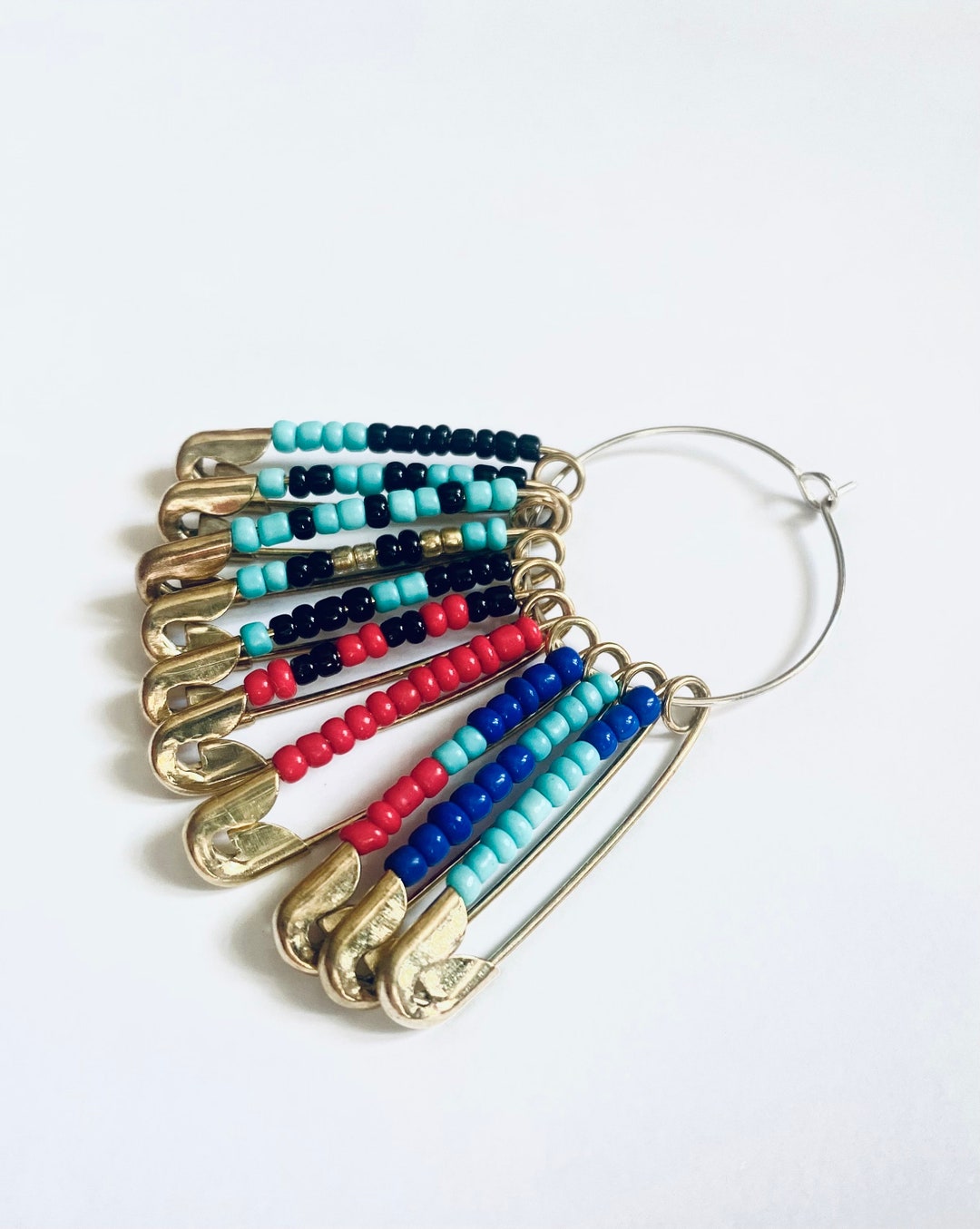 Set of 10 Nostalgic Safety Pin / Handmade Friendship Pins Red, Black ...