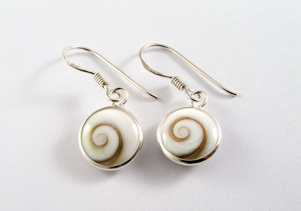 Round Shiva Eye Shell 925 Sterling Silver Hook Earring 10 - Etsy