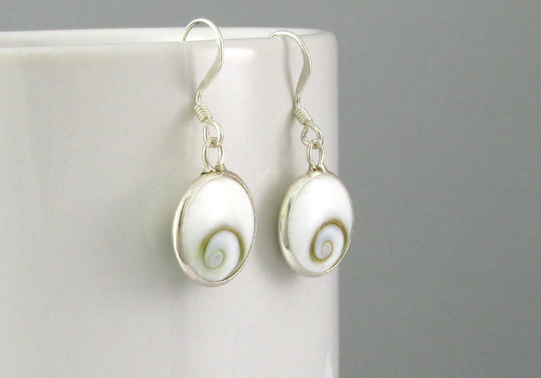 Round Shiva Eye Shell With 925 Sterling Silver Hook Earring (12 Mm) - Etsy