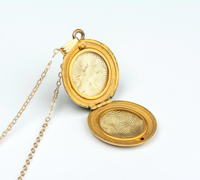 Art Nouveau Floral Locket Pendant, Simple Locket Gift, Long Antique ...