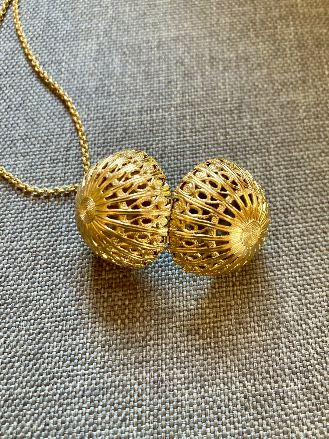 Vintage Napier Gold Orb Locket With Filigree Design and Removable Photo ...