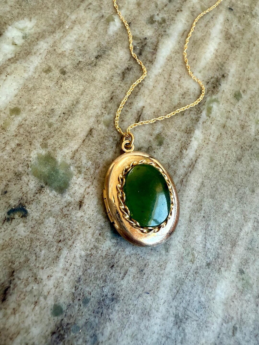 12kt Gold Filled Vintage Jade Locket, Green Stone Necklace, Oval Locket ...