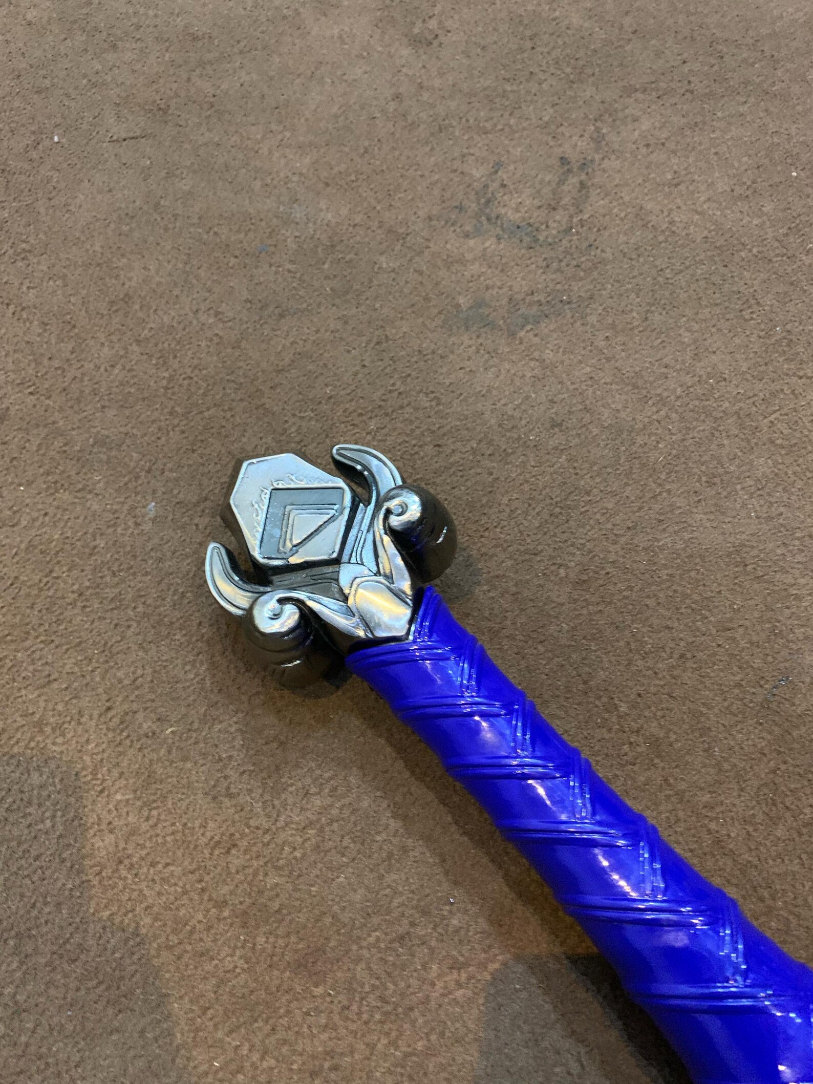 Handmade World of Warcraft Royal Guard Cosplay Sword Alliance Lion Head ...