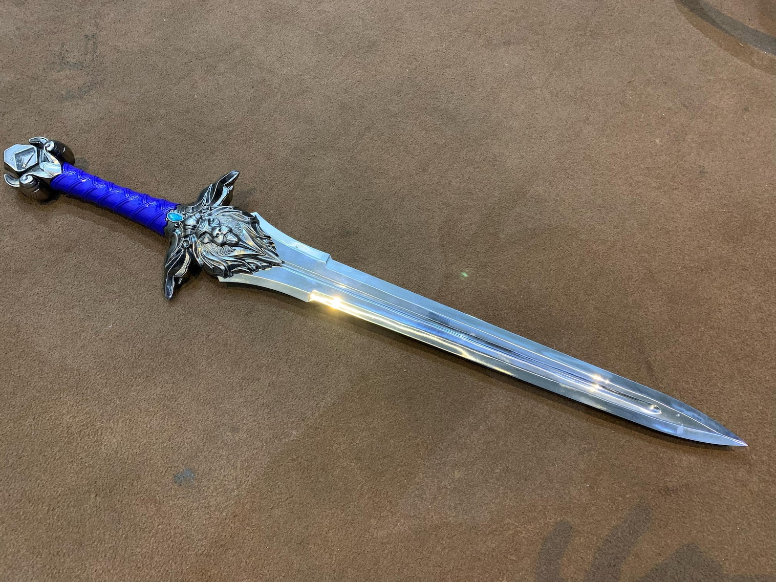 Handmade World of Warcraft Royal Guard Cosplay Sword Alliance Lion Head ...