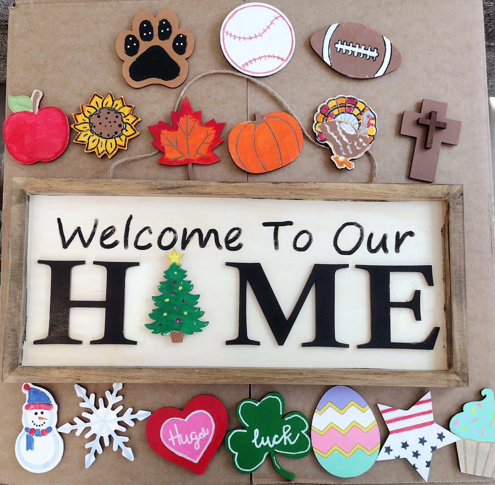 Interchangeable Sign Hanger, Welcome to Our Home, 19 Attachments, All ...