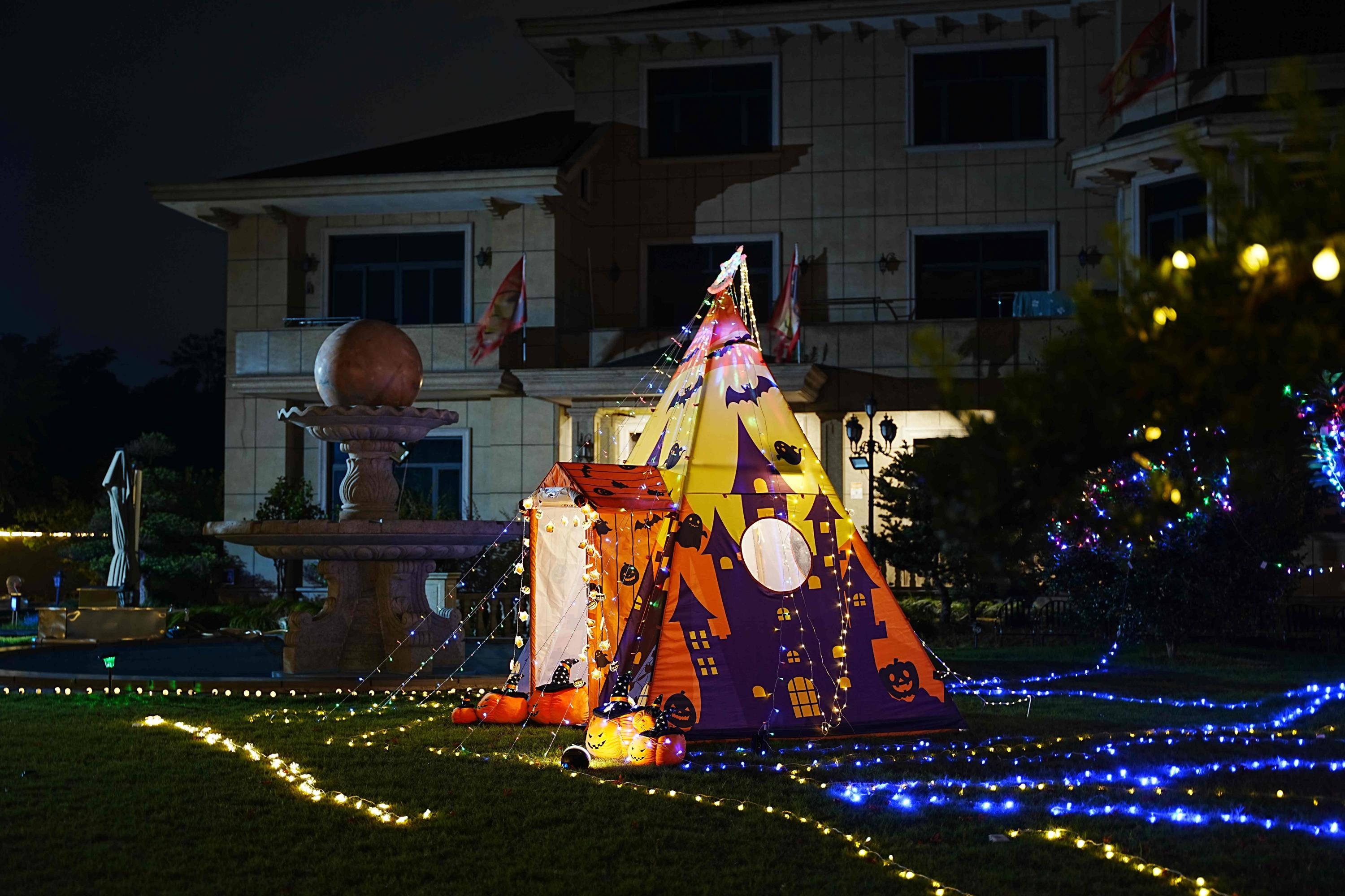 Halloween Teepee Tent for Kids in Orange With Bats and Pumpkins ...