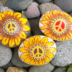 Custom Peace Rocks ~ Set of 2 - Etsy