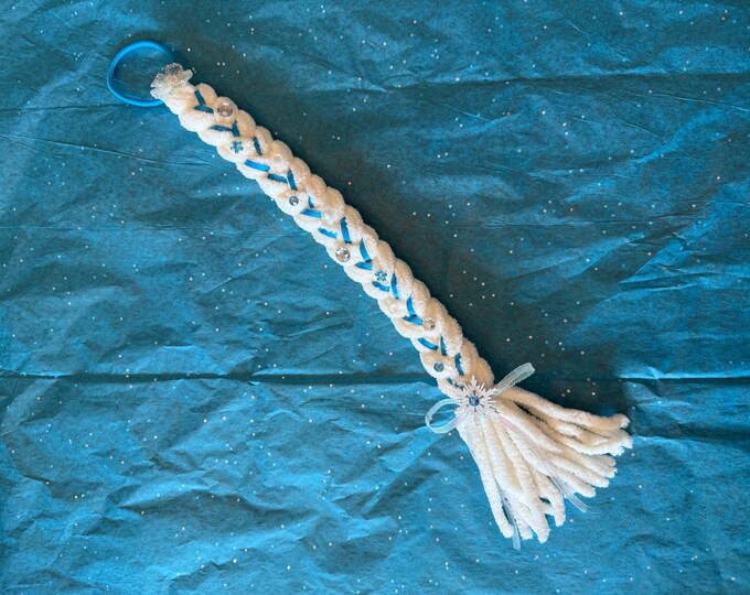 Elsa Tie-on Yarn Braid — Princess Dress up Hair Extension for Kids ...