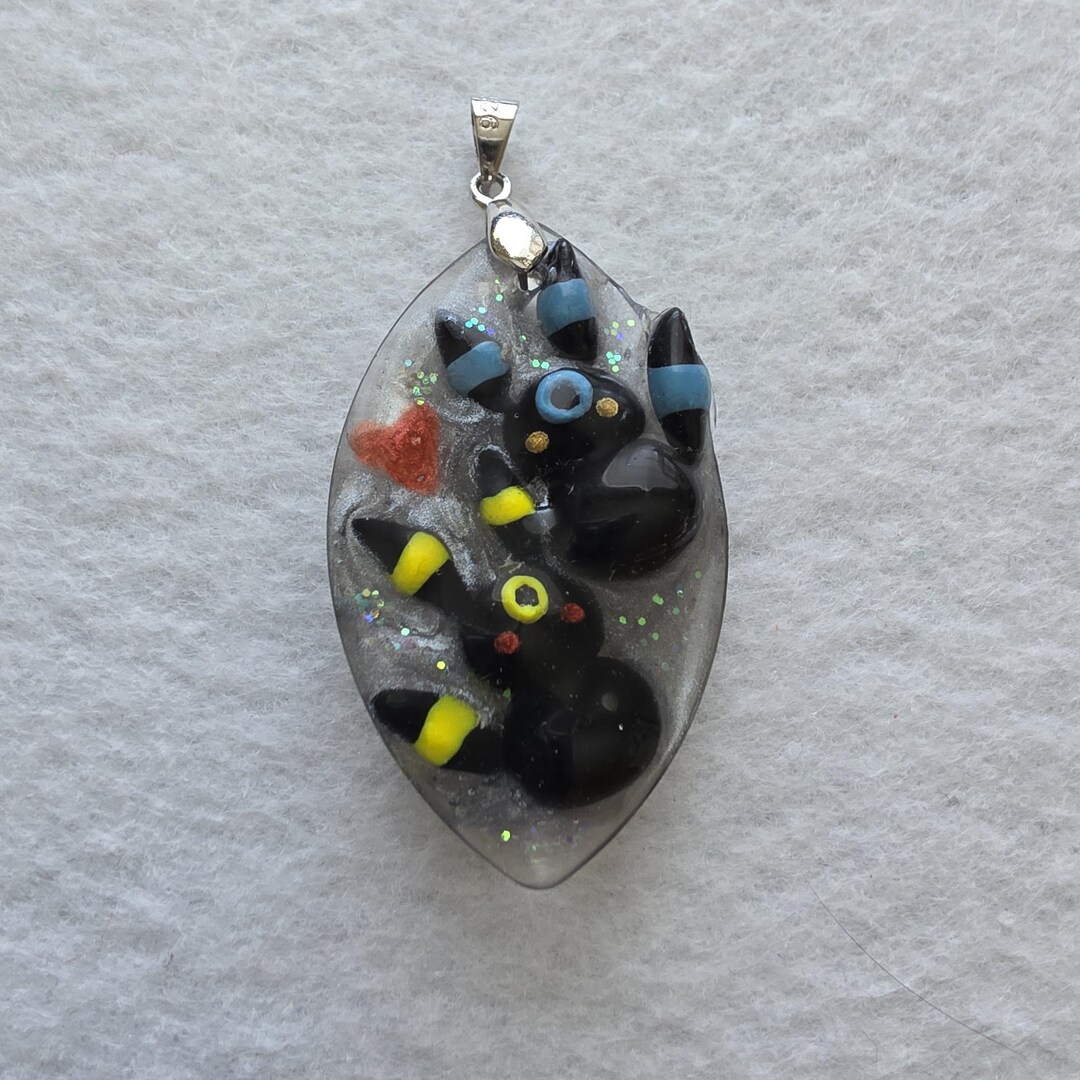 Umbreon Shiny Pokemon Handmade Resin Pendant Keychain or Necklace ...