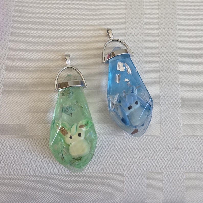 Pokemon Eevee Evolution Eeveelutions Stones Handmade Keychain Necklace ...