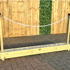 Chain & Rope Barrier Divider Border Fence for Driveway / Gardens ...