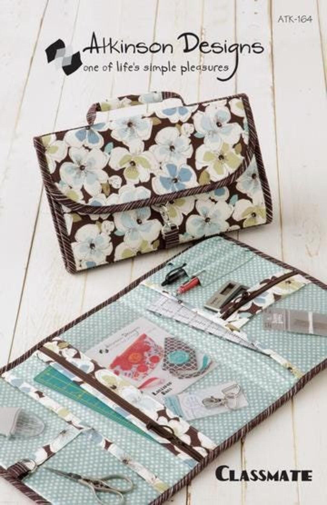 Classmate - A Paper Pattern for a Great Folding Carry All for Sewing ...