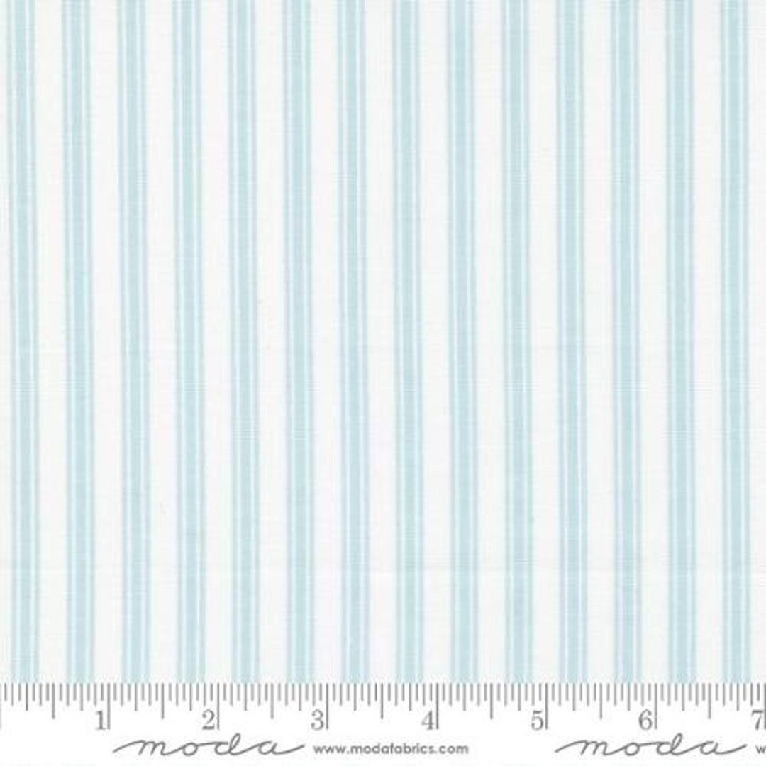 The Shores - Brenda Riddle for Moda - 18746 23 - 1/2 Yard - White ...