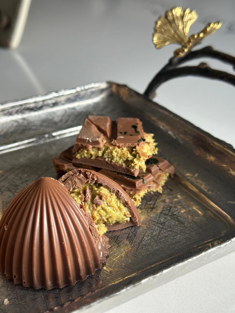 Handmade Dubai Bites, Handmade Dubai Chocolate, Dubai Chocolate Bar ...