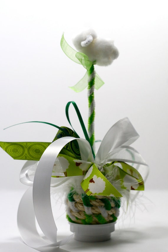 Items similar to White Sheep Cat Toy for Cat nip Catnip ball green ...