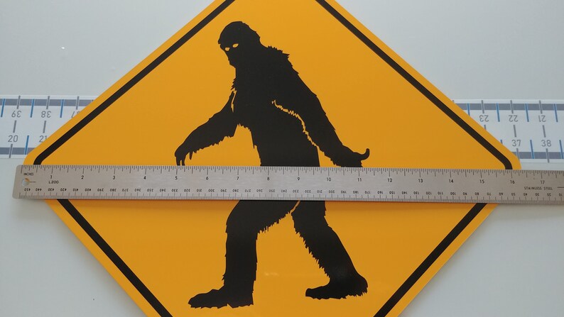 BIGFOOT CROSSING Road Sign / Aluminum Yard Art - Sasquatch Sighting ...