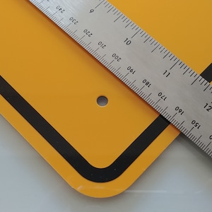 Alien Pedestrian Crossing Sign - UFO Watching - Space Travel - Area 51 ...