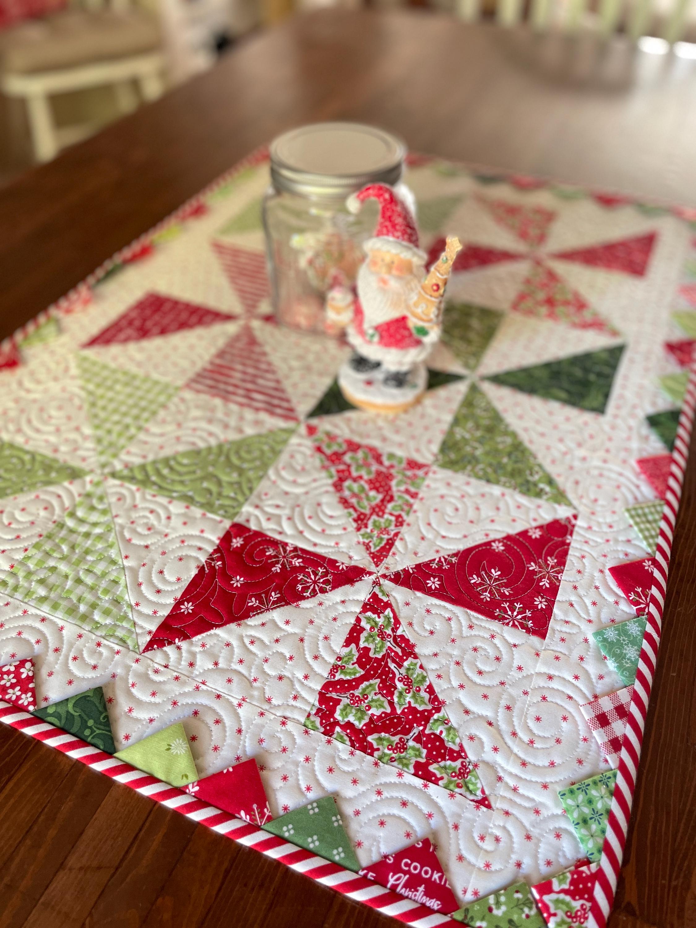 Digital PDF Pattern Pinwheels and Prairie Points Table Topper - Etsy