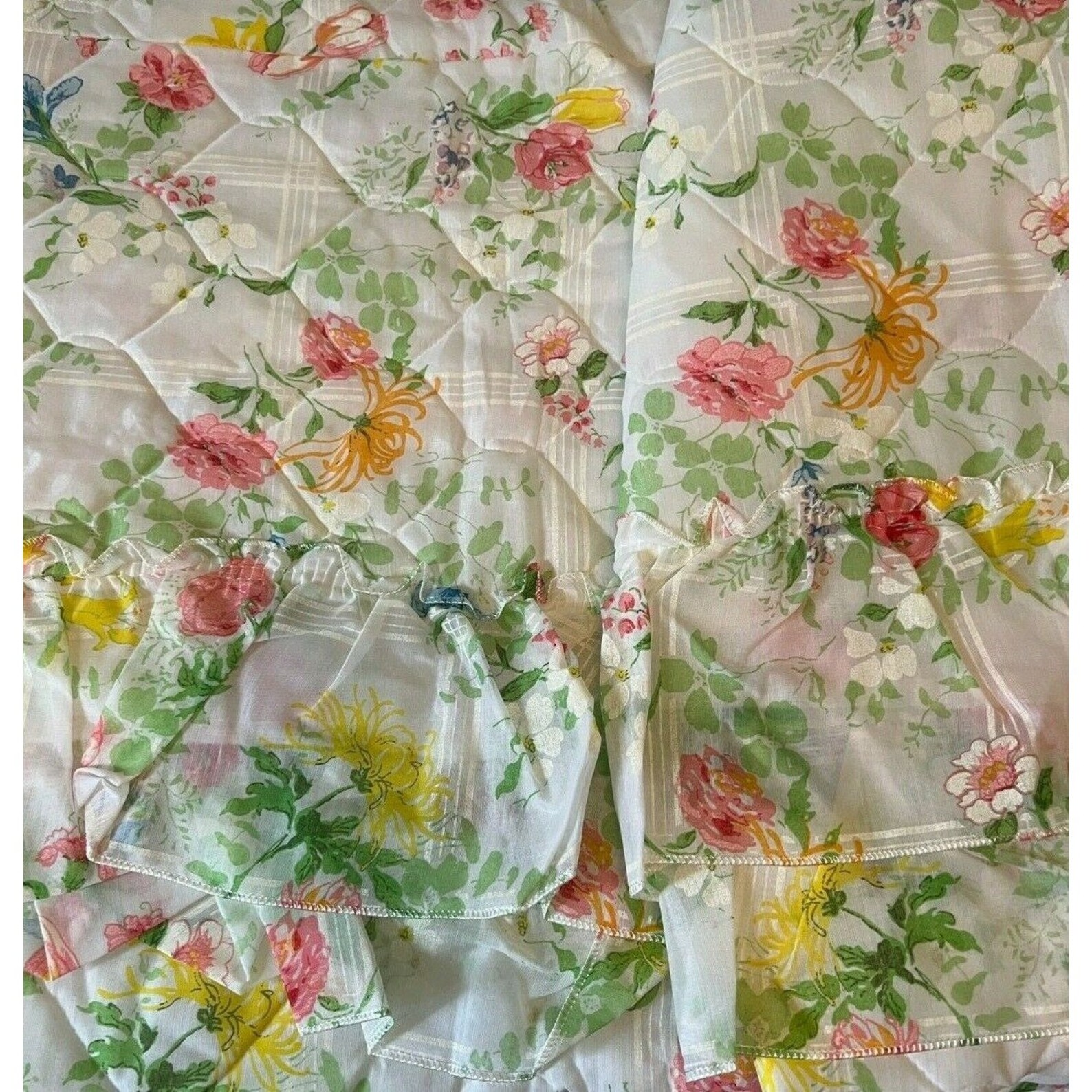 Vintage Quilted Ruffle Floral Bedspread Full Size Polyester - Etsy