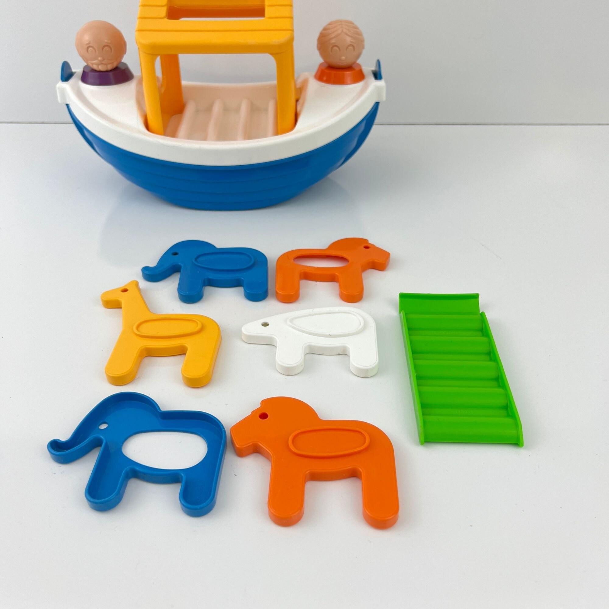 Tupperware Noah's Ark Bath Toy Tuppertoys Animal Cookie Cutters - Etsy