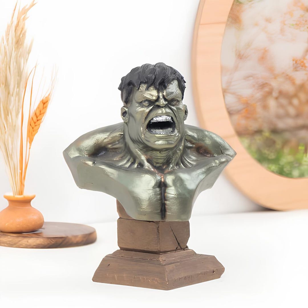 Decorative Hulk Bust Hand-painted Resin Sculpture, 18cm, Unique Marvel ...