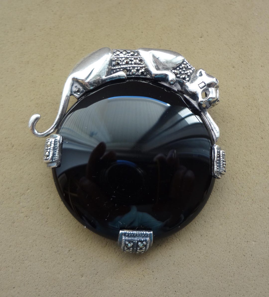 SU Thailand Sterling 925 Onyx Cabochon Brooch/pendant With Sculpted ...
