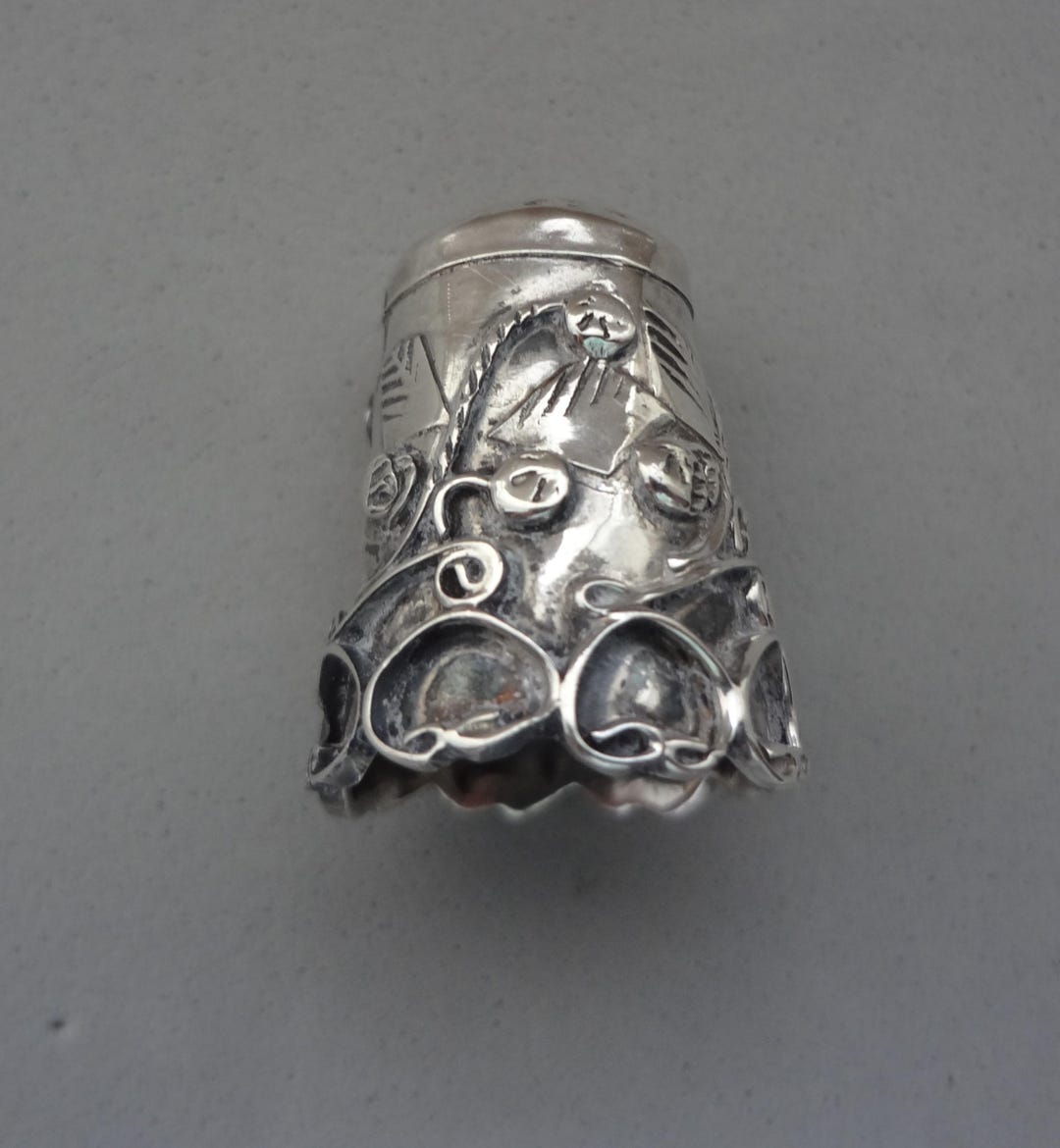 Vintage Floral Embossed Sterling Silver Thimble - Etsy