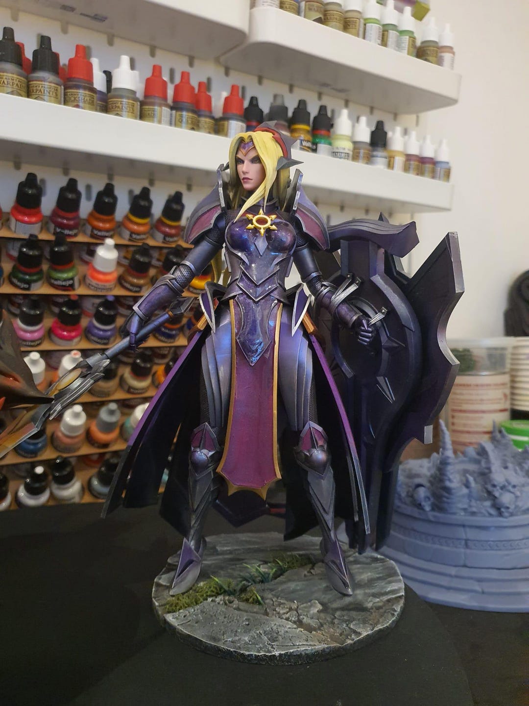 Leona (league of Legends) Resin Figure: 3D Printed Fan Art - Etsy