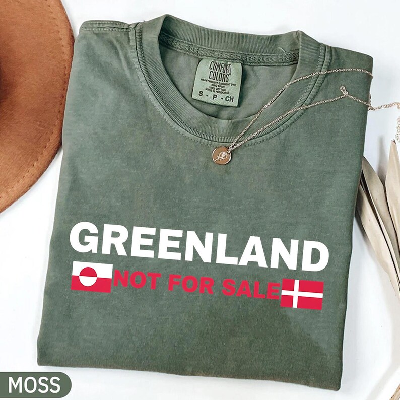 Chemise du Groenland, carte du Groenland, style de drapeau, déclaration ...