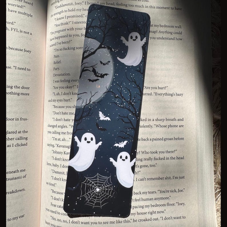 Spooky Ghost Bookmarks: Halloween Reading Accessories for Book Lovers ...