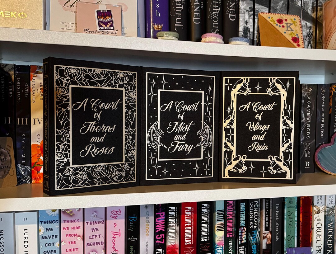 Handmade ACOTAR Rebound Trilogy Set: Sprayed Edges Special Edition - Etsy
