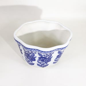 Elegant Blue and White Scalloped Cache Pot - Etsy