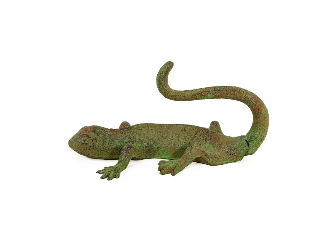 Avocado Green Rustic Lizard Wall Hook - Etsy