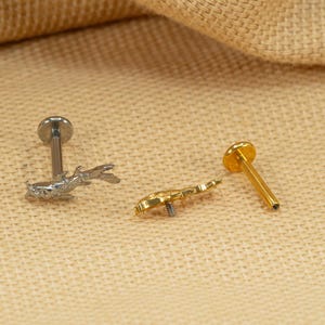 16G Koi Fisch flache Rückseite Ohrstecker - Schraubverschluss Bolzen ...