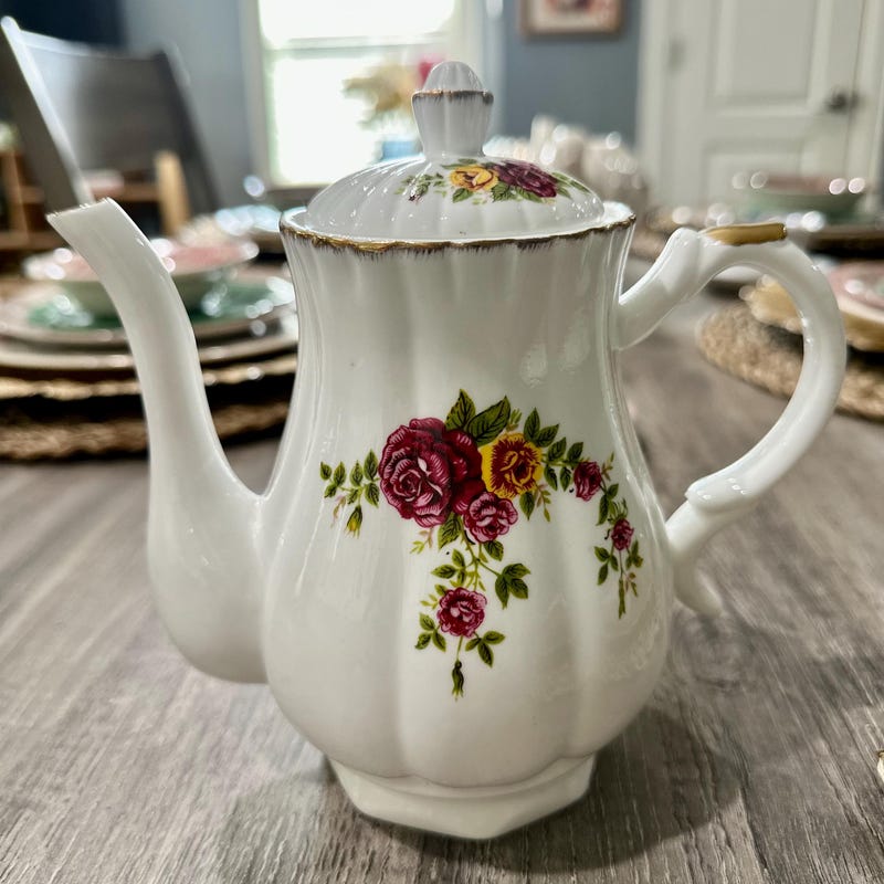 Cottage Tea Pot - Etsy