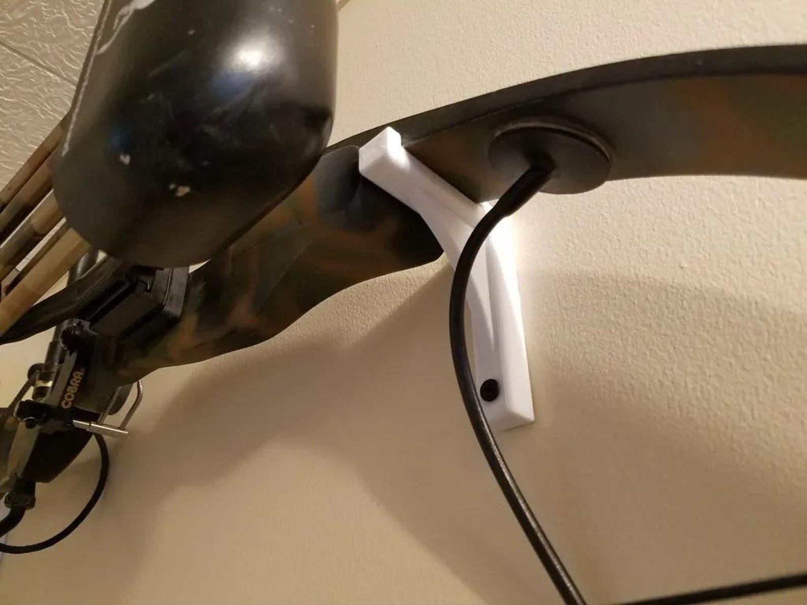 Bow Wall Mount – Sturdy and Secure, Space-saving Archery Storage ...