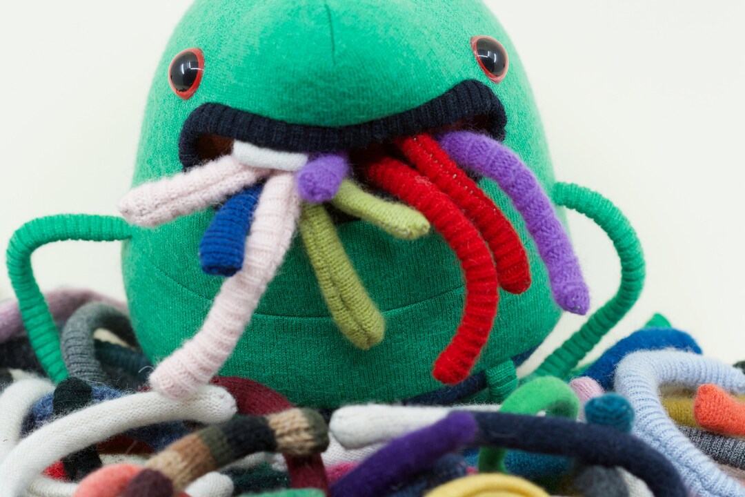 Monster Food Worm Noodle Pieces for Feeding My Friend Monster™ Stuffies ...