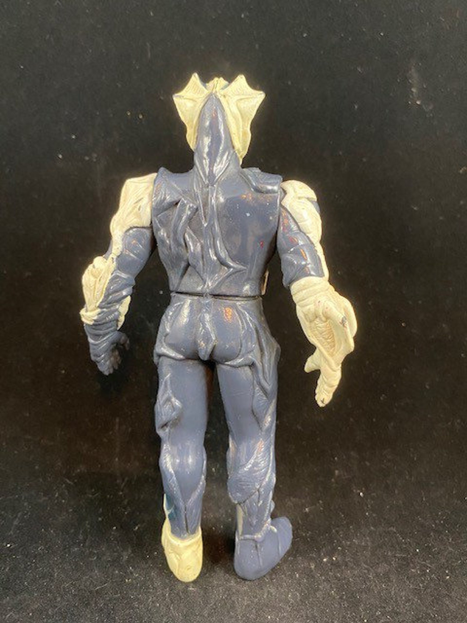 Bandai Ultraman Ultra Monster kaijū Kyrieloid Vinyl Figure - Etsy