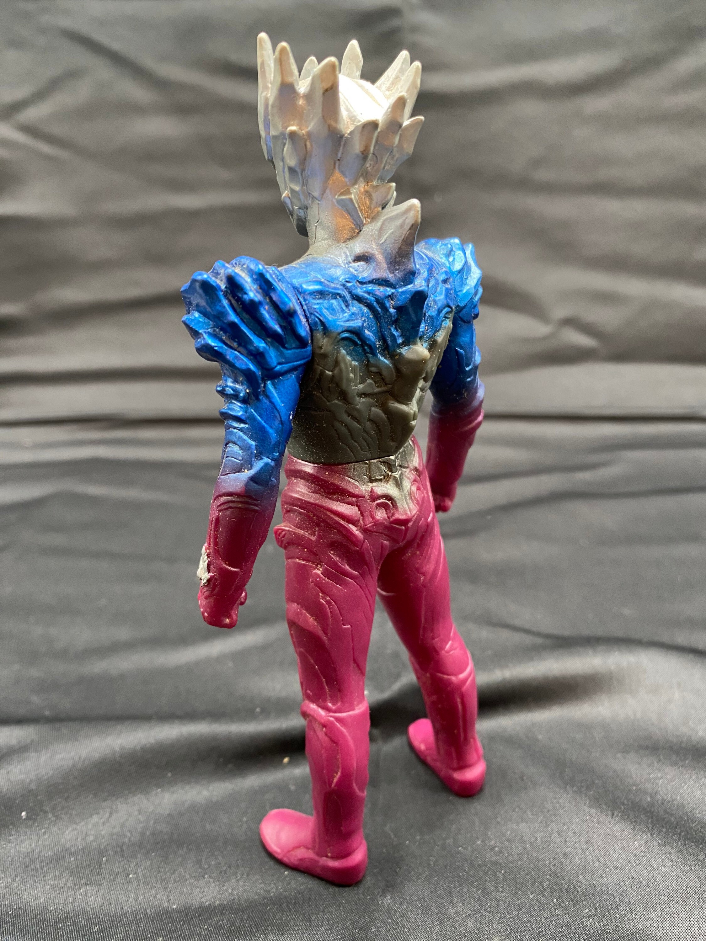Ultraman Saga Figure