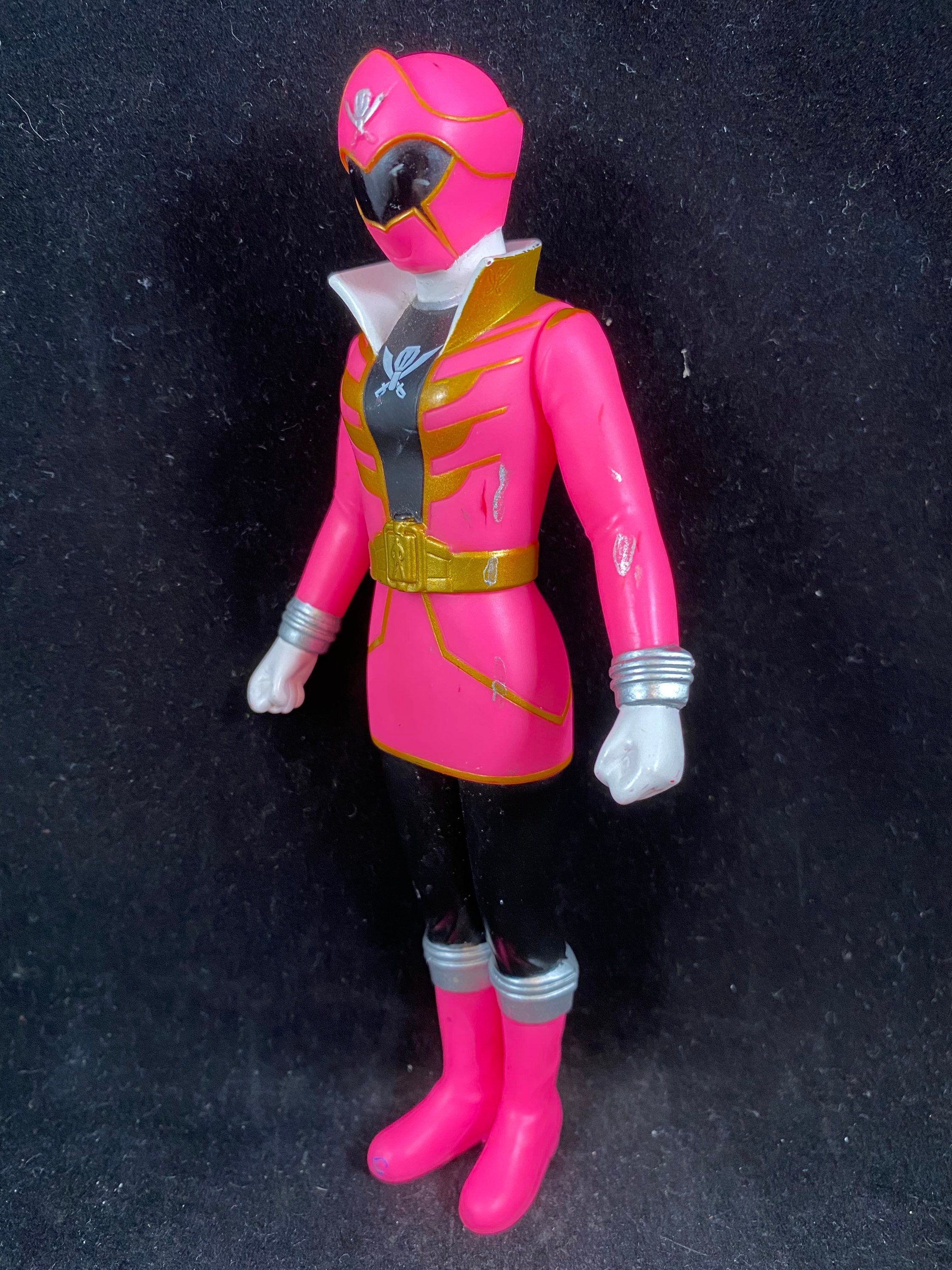 Pink Power Ranger Super Megaforce