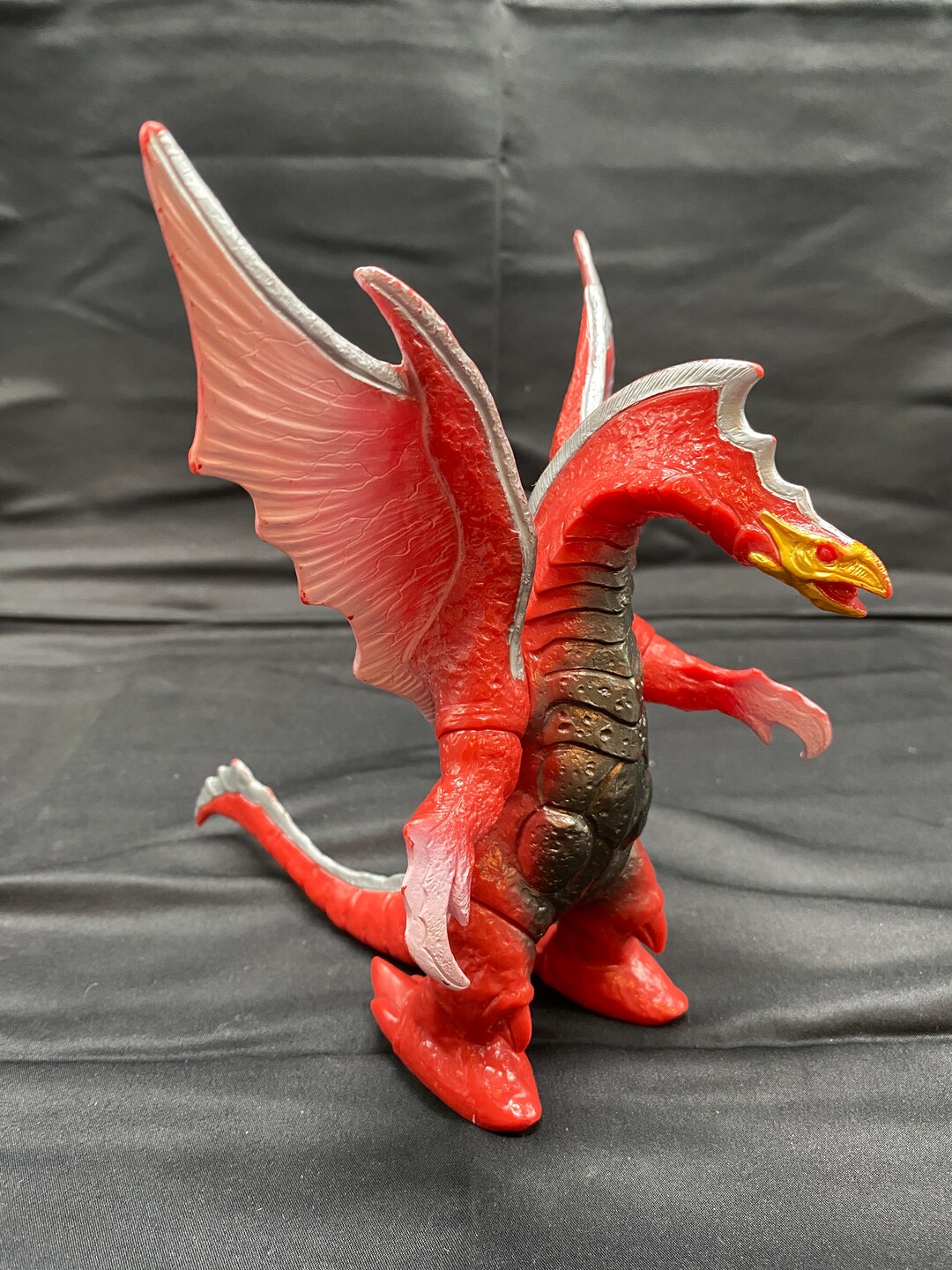 Bandai Ultraman Ultra Monster kaijū Melba RED Vinyl Variant Figure 1996 ...