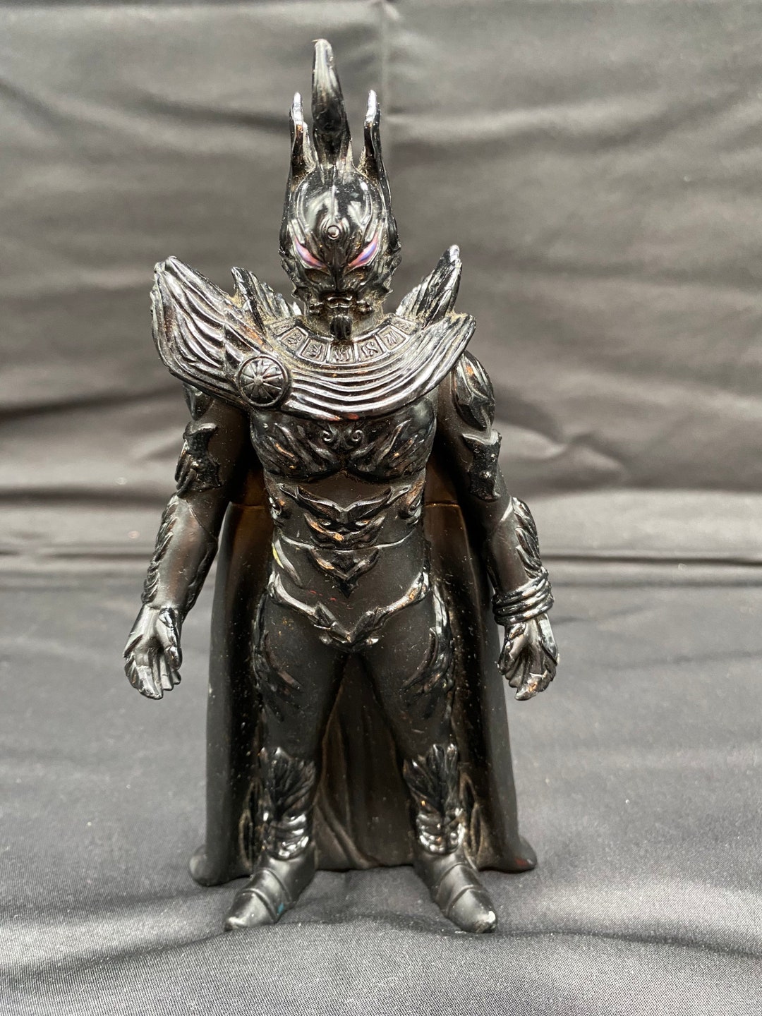 Bandai Ultraman Ultra Monster kaijū Alien Empera Vinyl Figure 2000s - Etsy