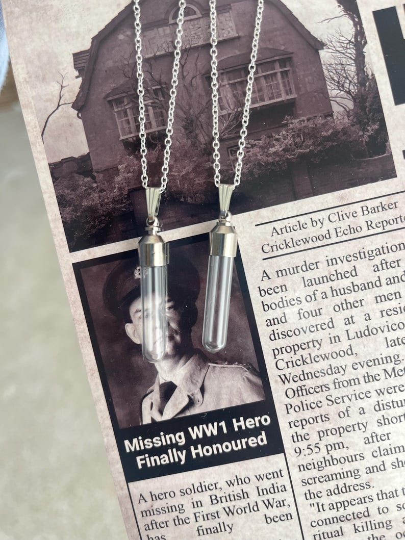 2 Vial Pendant Necklace, Fillable Locket, Blood Ashes, Vial, Urn ...