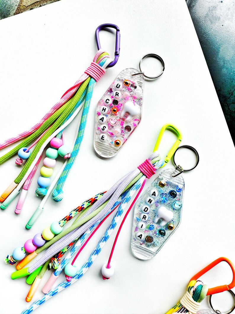 Custom Glitter Dental Keychain, Tooth Charm, Personalized Name Tag - Etsy