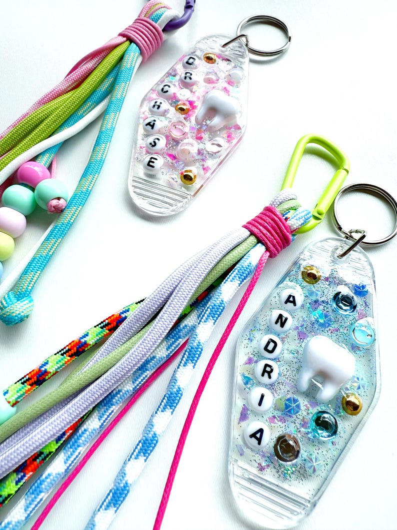 Custom Glitter Dental Keychain, Tooth Charm, Personalized Name Tag - Etsy