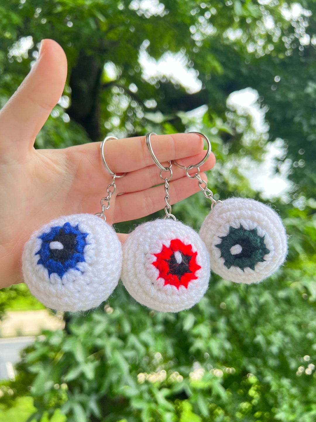 Eyeball Keychain, Crochet Spooky Halloween Eyeball Key Chain - Etsy