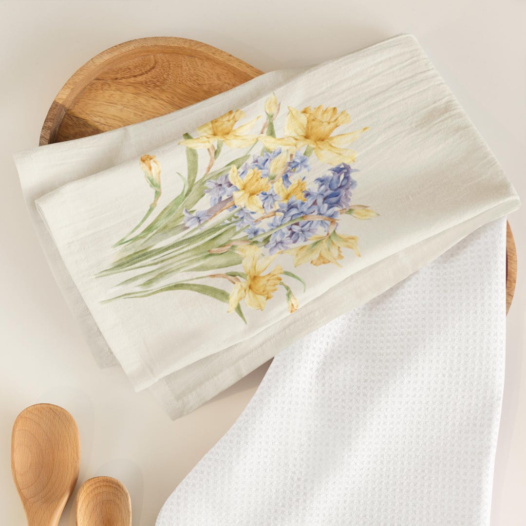 Daffodil Floral Tea Towel: 100% Cotton, Farmhouse Kitchen Decor - Etsy