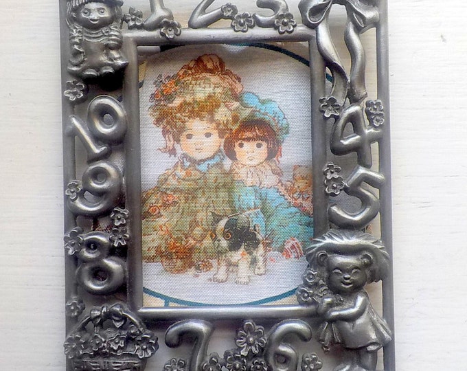 Small Metal Picture Frame, Free Standing Metal Frame, 4 1/2 by 3 1/2 ...